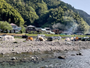 静岡県にある無料キャンプ場まとめ！予約不要の場所までご紹介 | campnuts（キャンプナッツ）