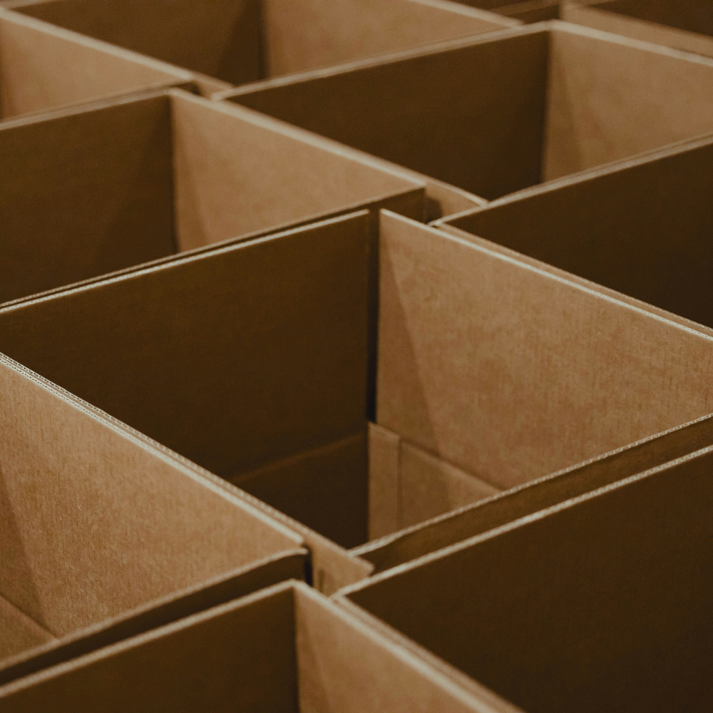 ダンボールで本格燻製!?知らなきゃ損するキャンプ裏ワザ | campnuts（キャンプナッツ）